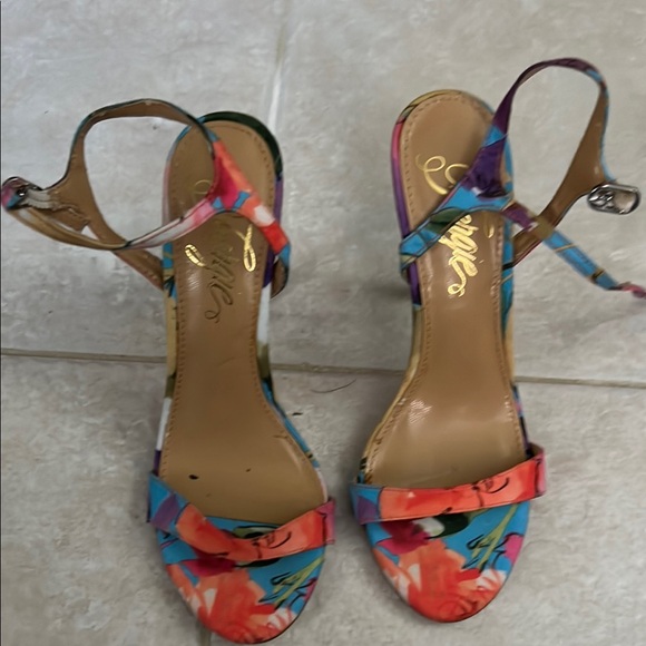 Seychelles | Shoes | Seychelles Red And Blue Heels With Ankle Strap And ...